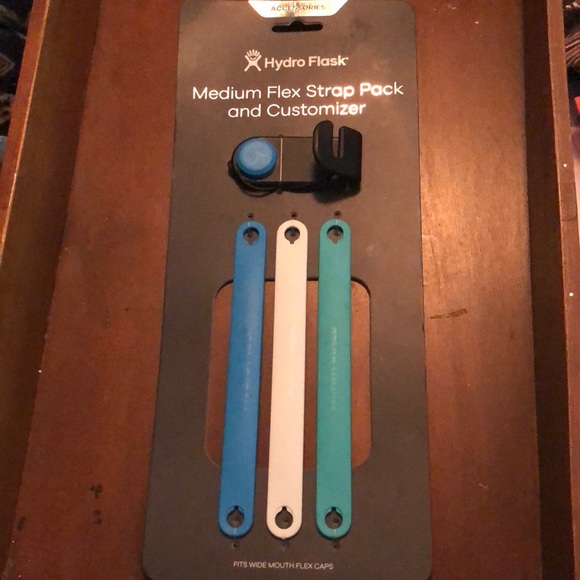 Hydro Flask | Kitchen | Brand New Hydro Flask Med Flex Strap Pack And Customizer Accessories ...